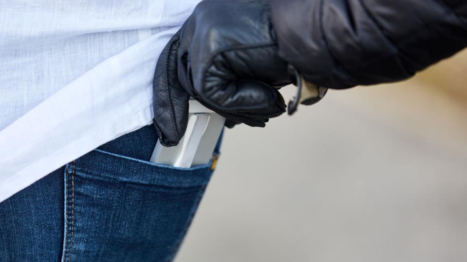 Couple handed suspended prison sentence over Valletta pickpocketing ...